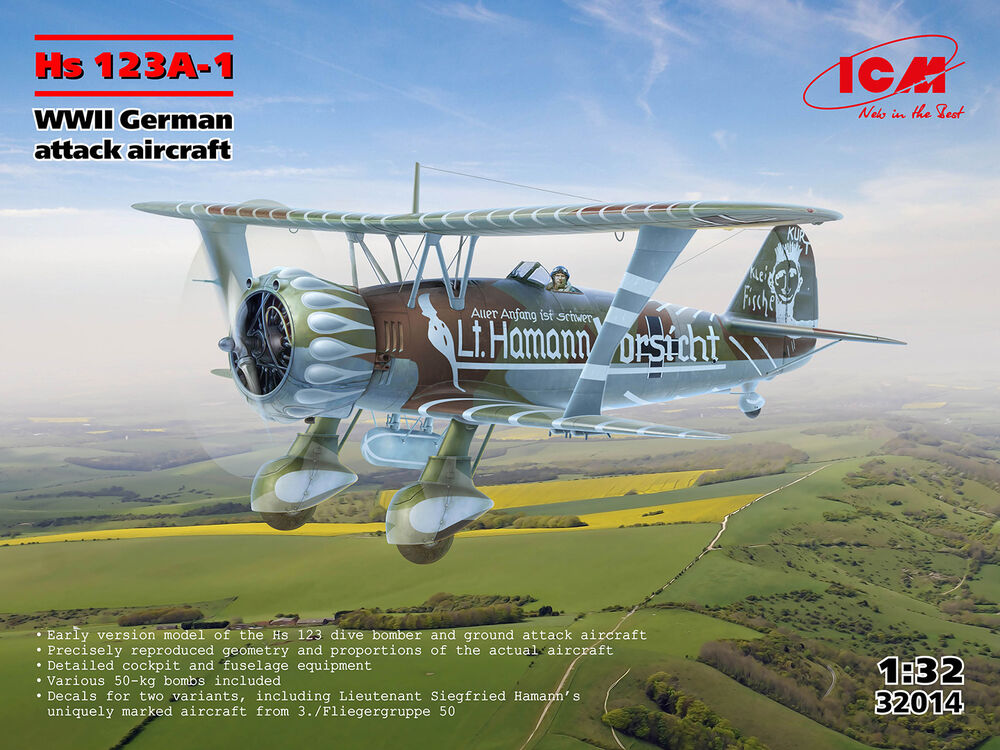 ICM Henschel Hs 123A-1 WWII german attack aircraft #32014 | P28401